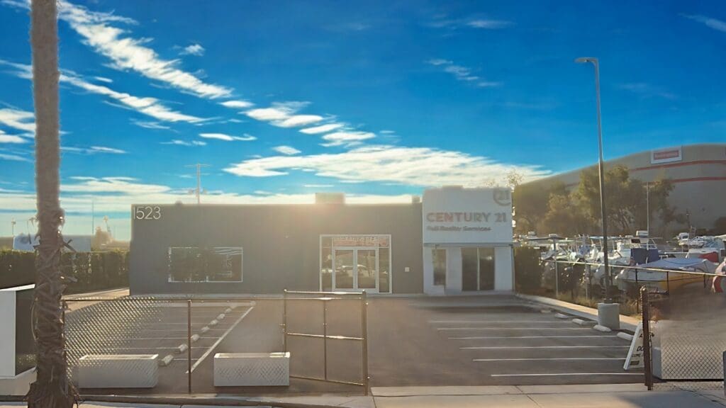 Offices | CENTURY 21 Masters